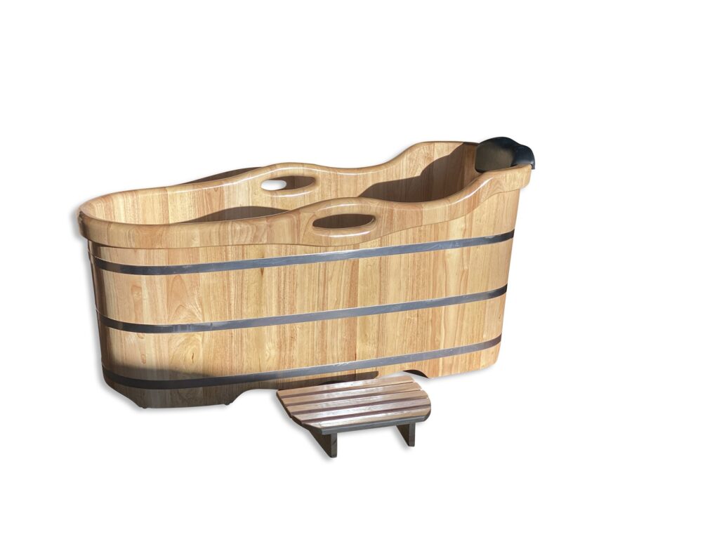American Red Oak or Thailand Rubberwood Wooden Bath - Shym Saunas
