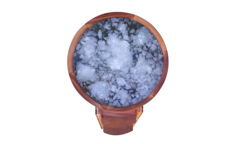 Barrel Cold Plunge Tub 400 L with Cover - Shym Saunas