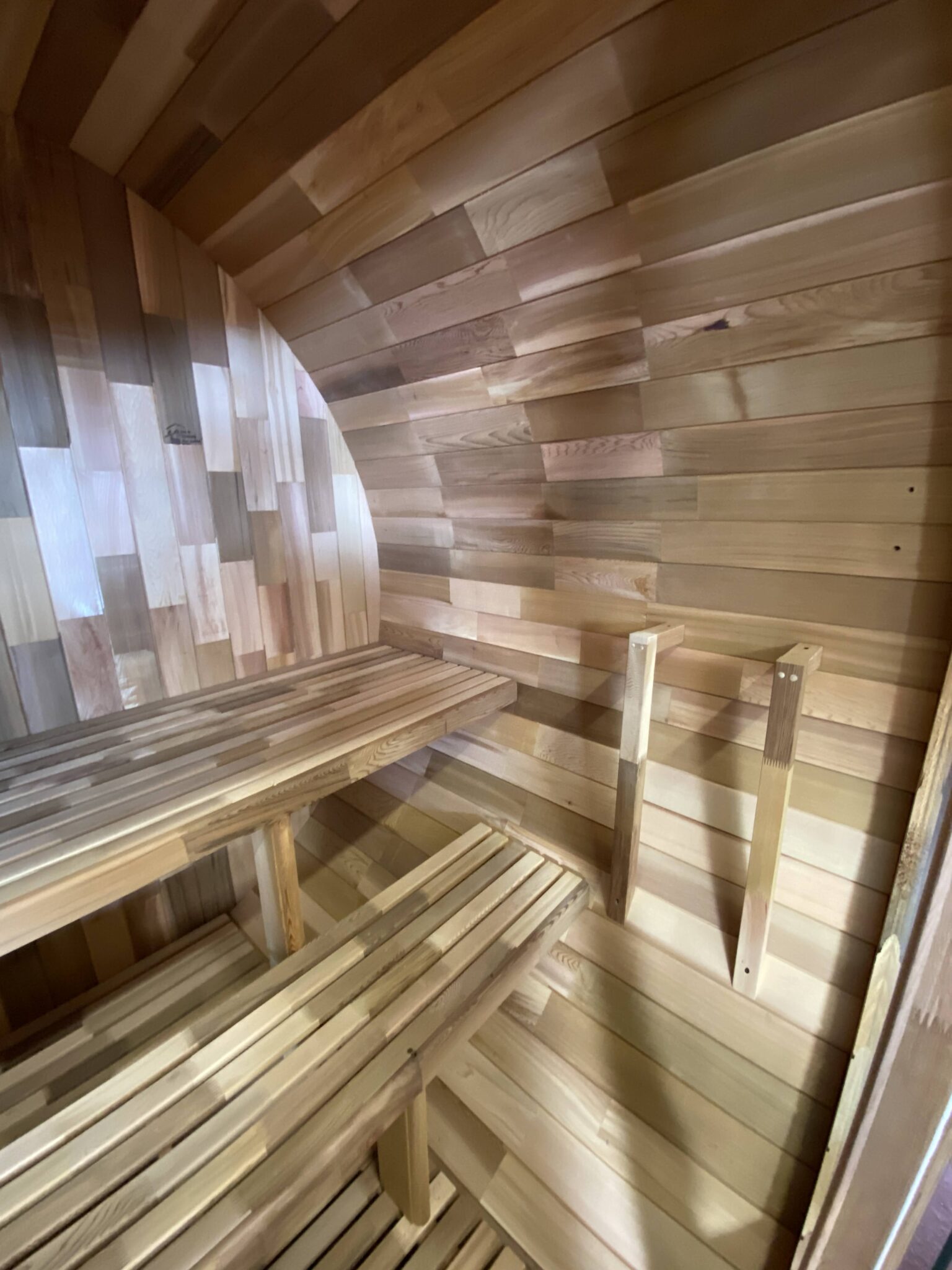 Western Red Cedar Barrel Sauna 4 Person - Shym Saunas